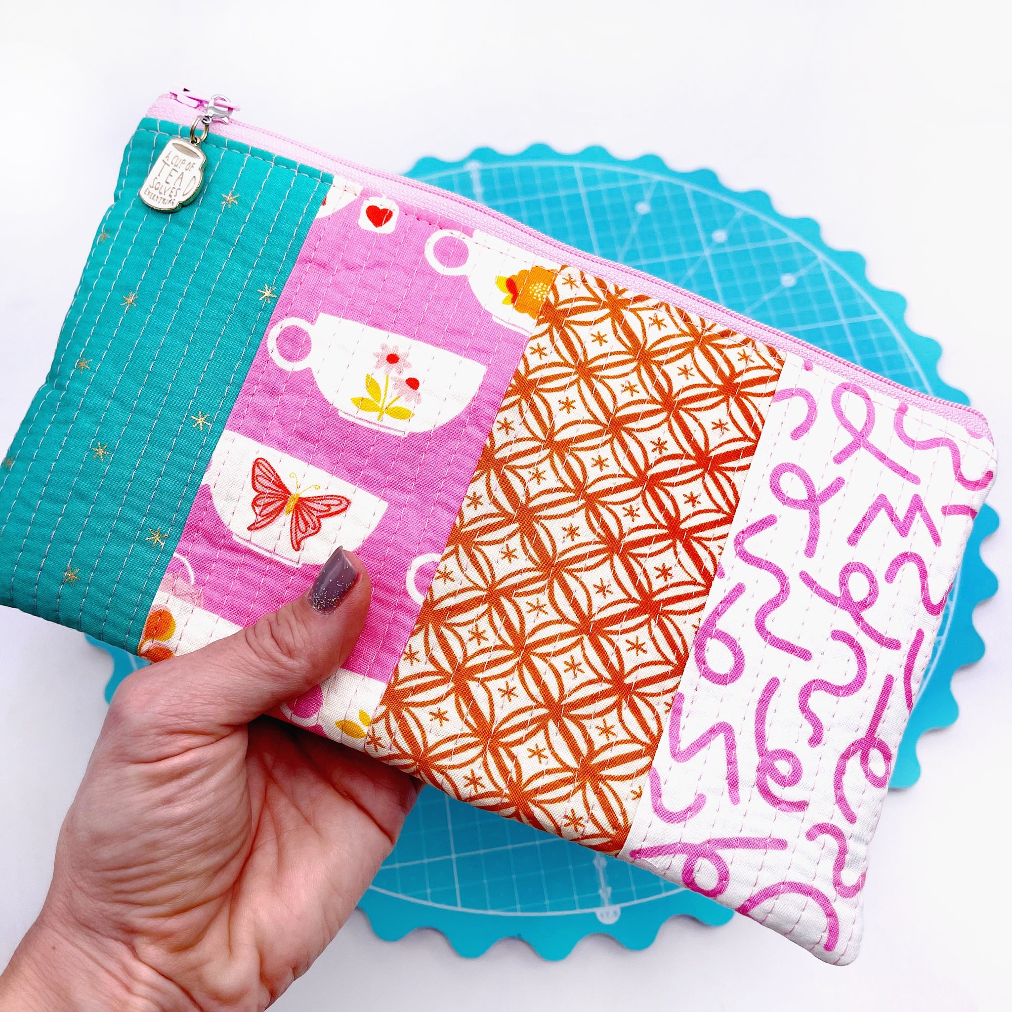 Rotary Cutter Case PDF Digital Pattern – Sarah Ashford Studio